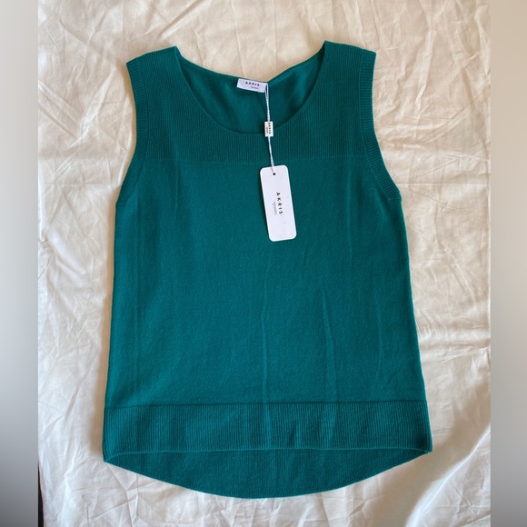 Akris Punto | Tops | Nwt Akris Punto Emerald Green Wool Blend Knit Tank ...